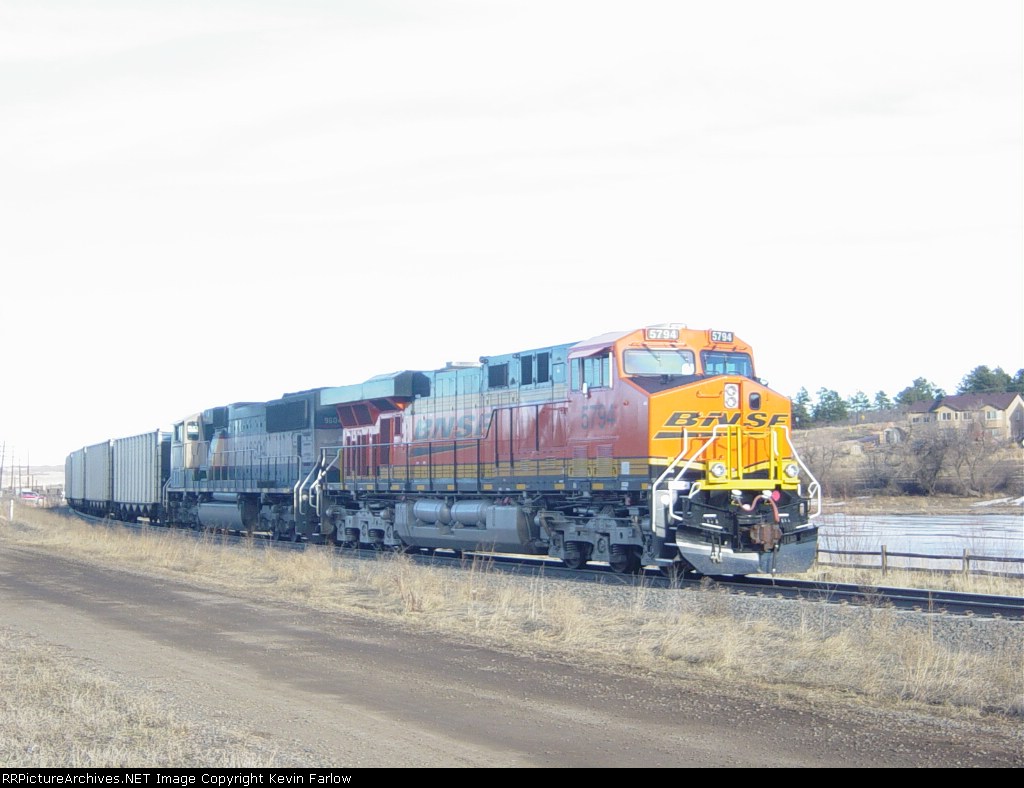 BNSF 5794